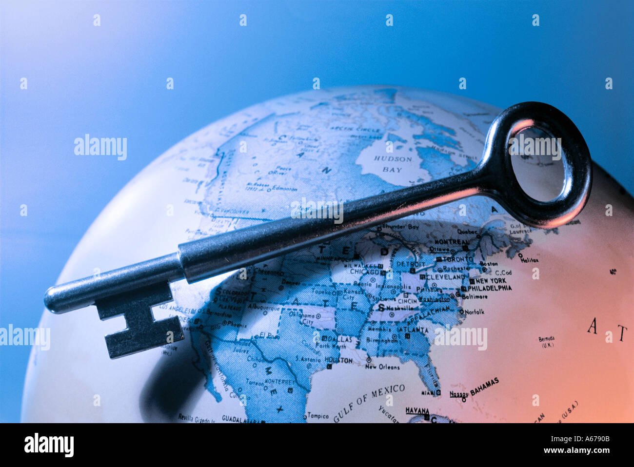 Skeleton globe hi-res stock photography and images - Alamy