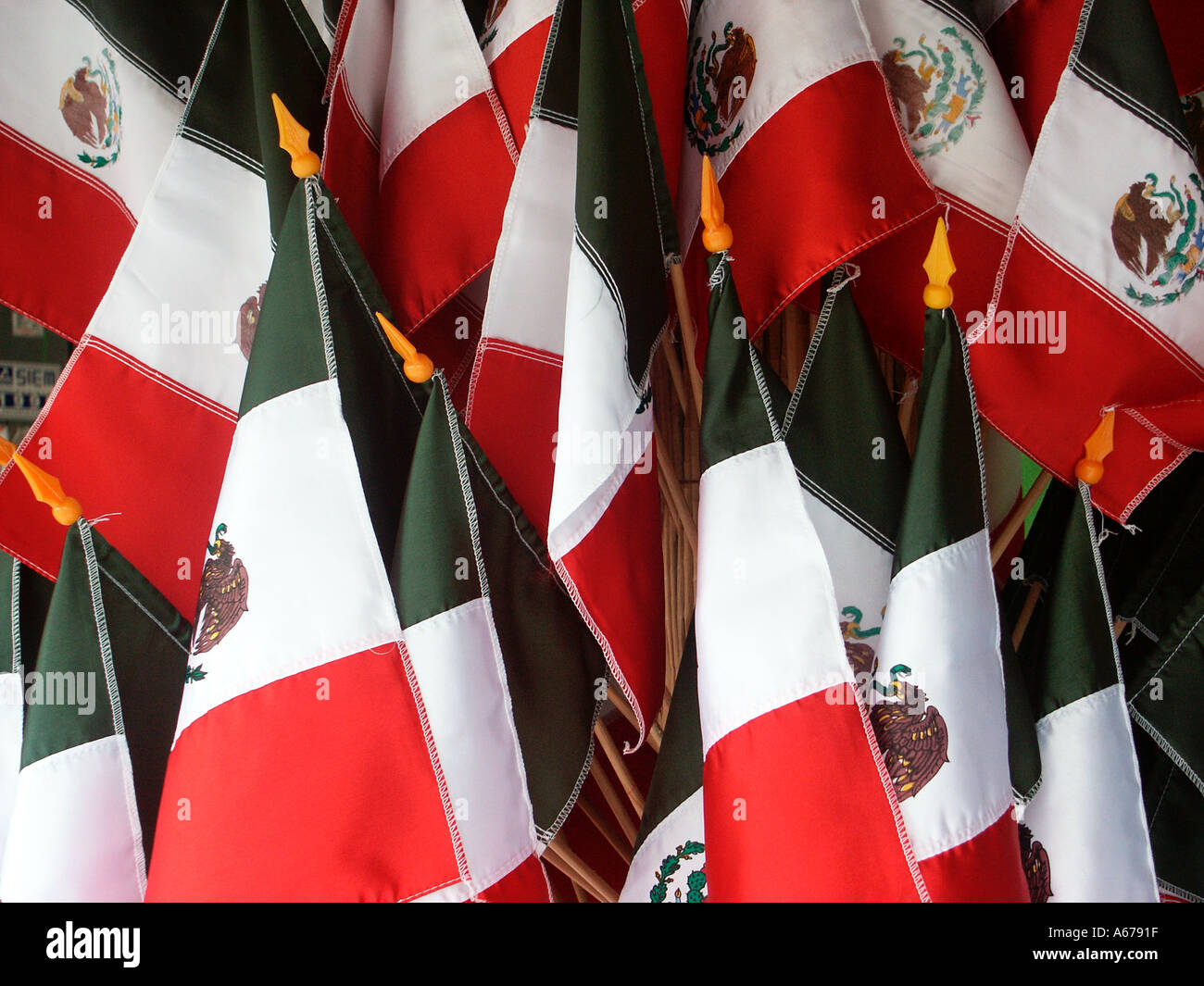 Mexican flag hi-res stock photography and images - Alamy