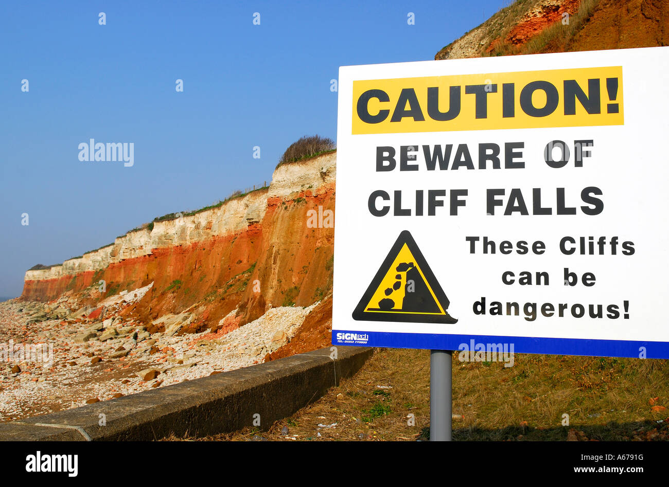 Warning Cliff Falls Danger Sign Stock Photos & Warning Cliff Falls ...