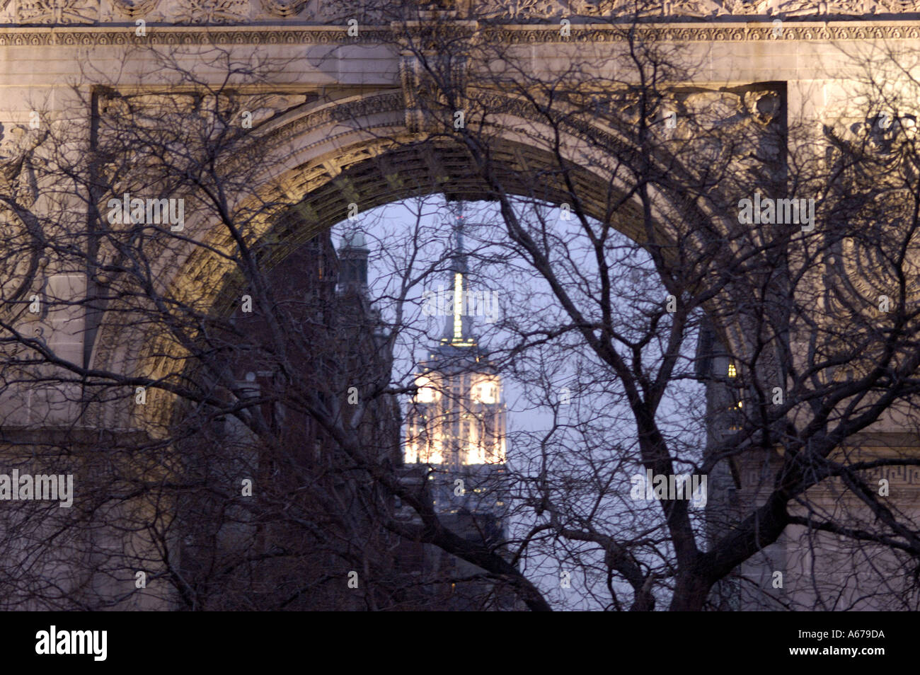 NY Washington Square Park arch triumphal cityscape downtown Fifth ...
