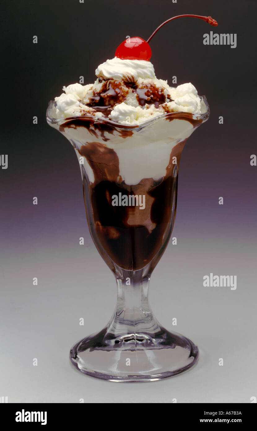 Hot Fudge Sundae Stock Photo - Alamy