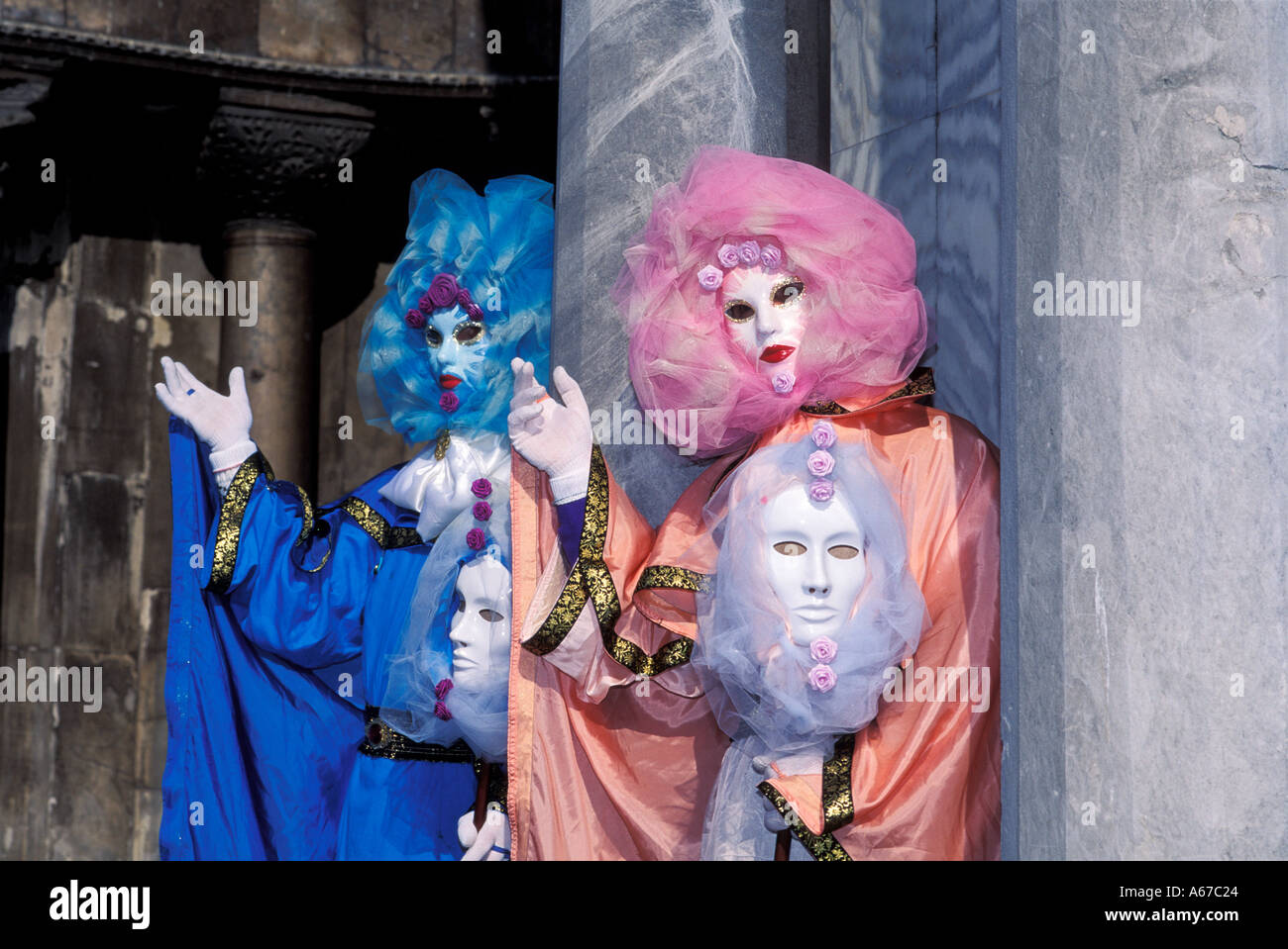 Pink and turquoise mask Carnival Venice Stock Photo - Alamy