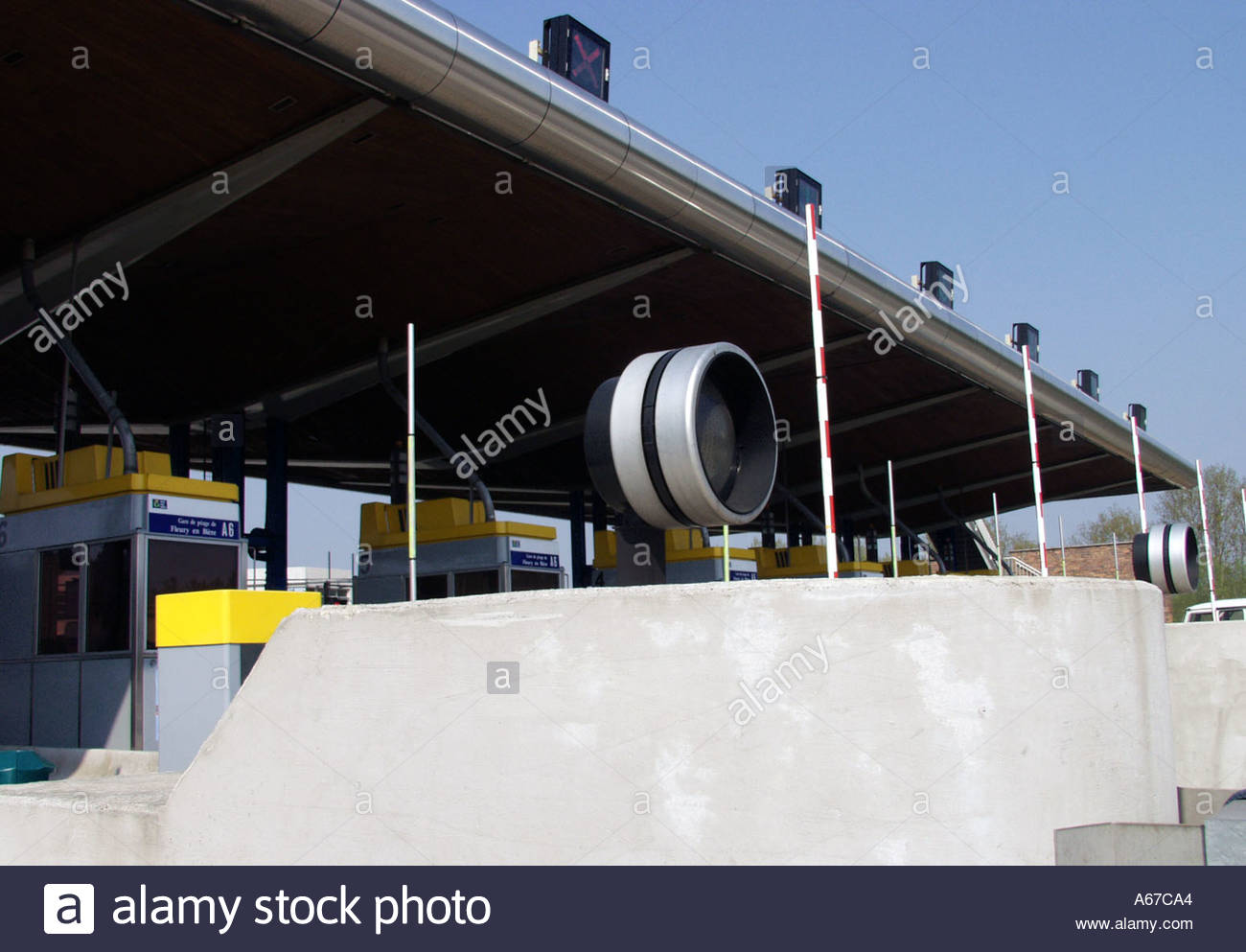 French Toll Booth Stock Photos & French Toll Booth Stock Images - Alamy