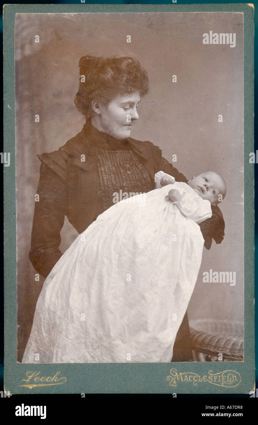 Victorian woman baby hi-res stock photography and images - Alamy