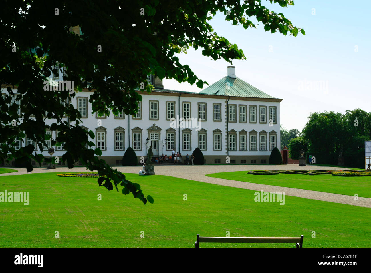 Fredensborg palace hi-res stock photography and images - Alamy