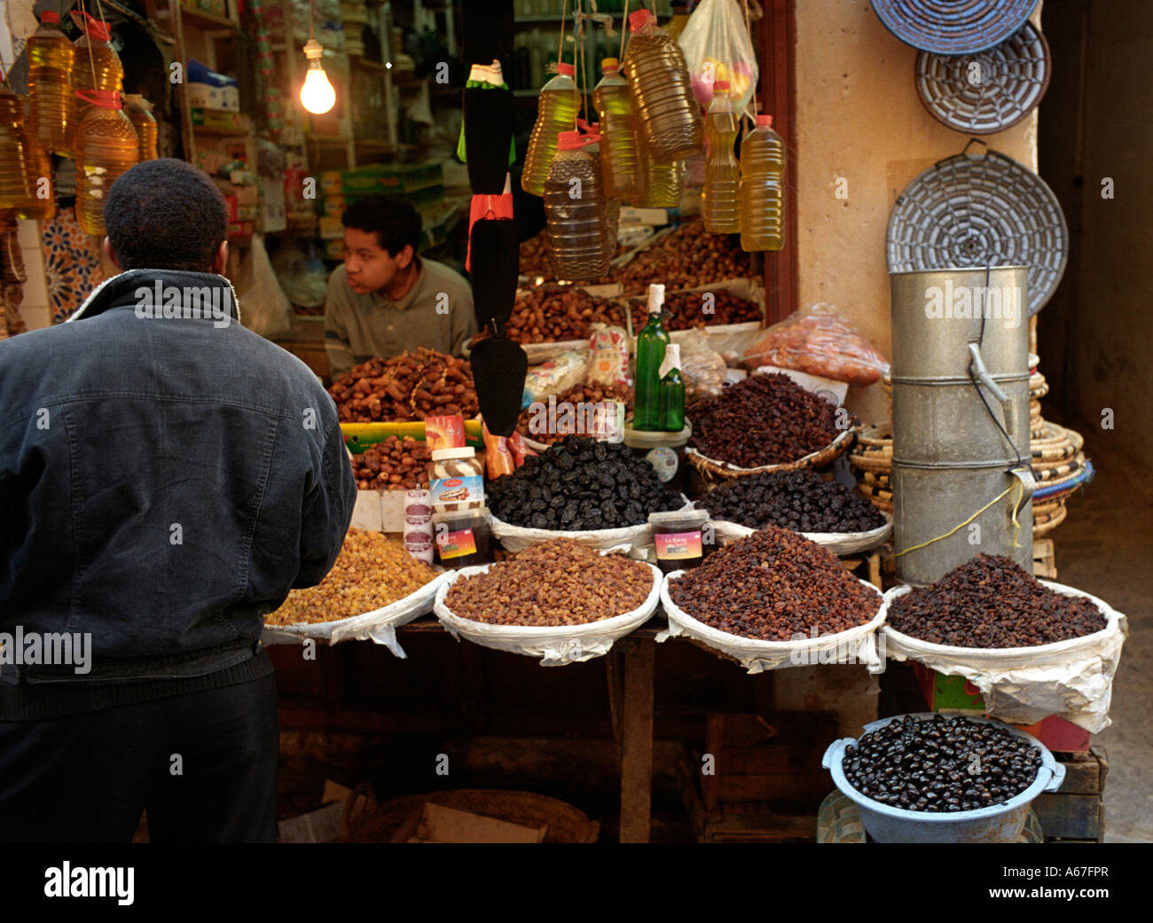 Morocco fez market olives hi-res stock photography and images - Alamy