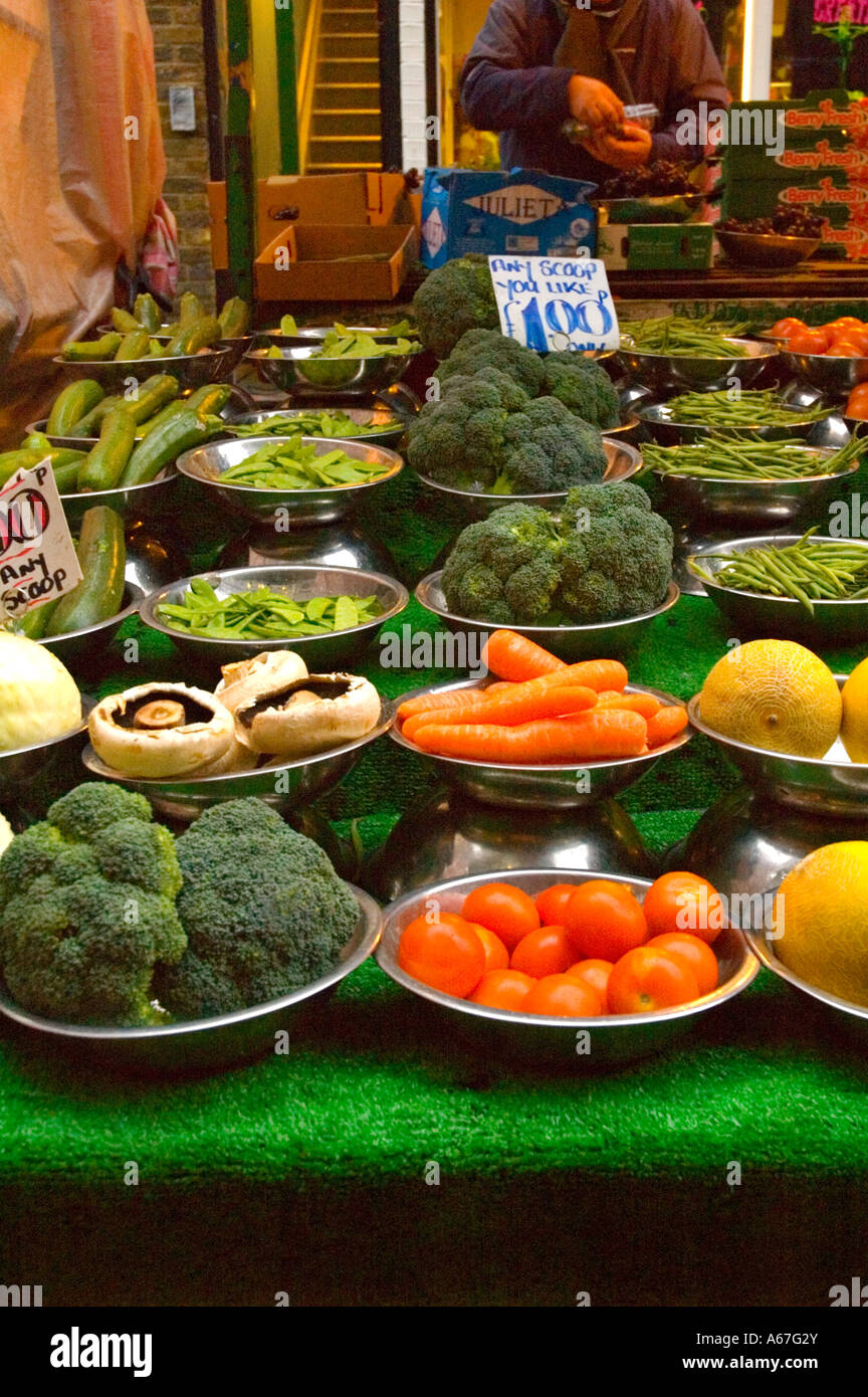 Berwick street market hi-res stock photography and images - Alamy