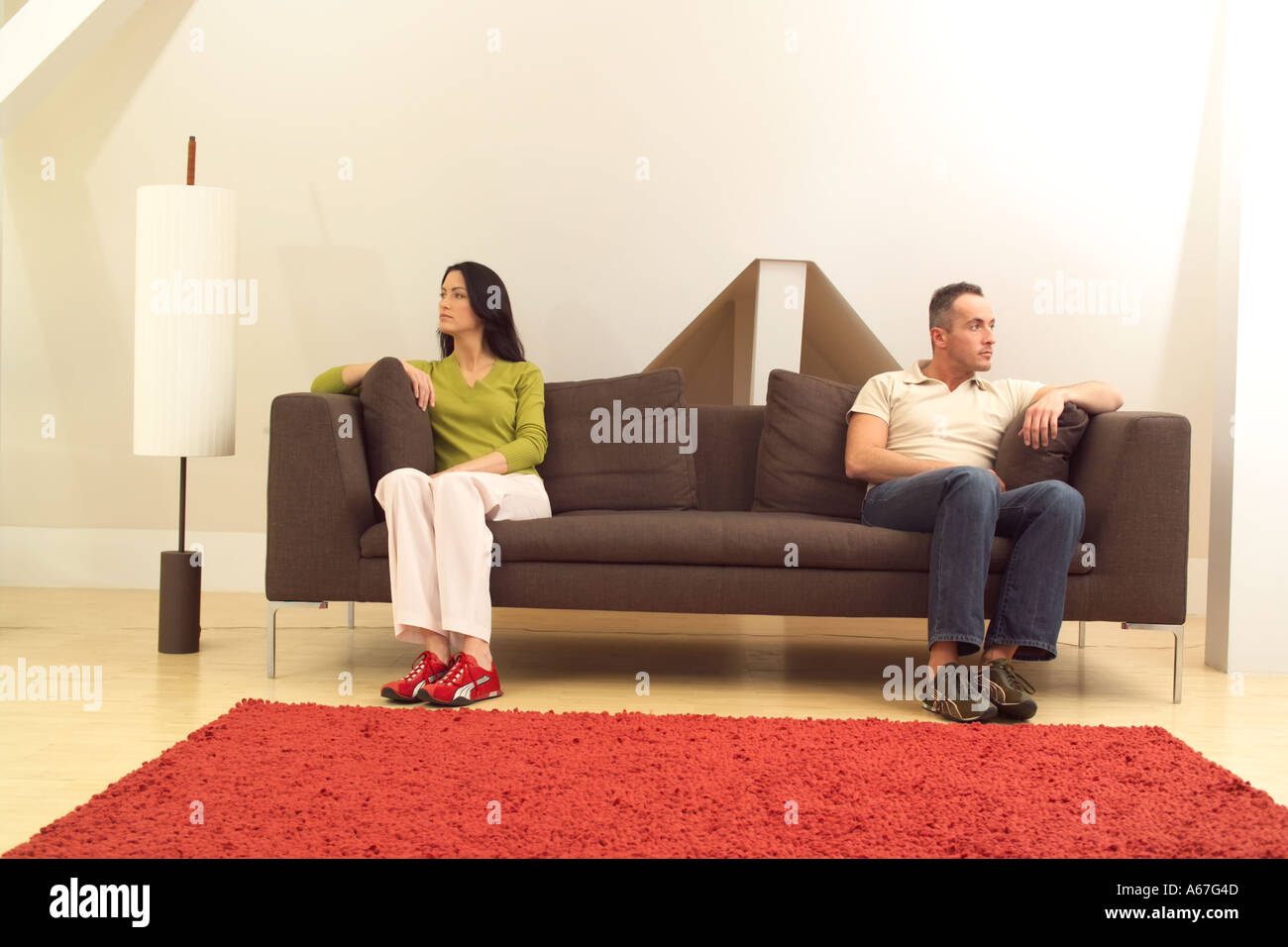 People looking in different directions hi-res stock photography and ...