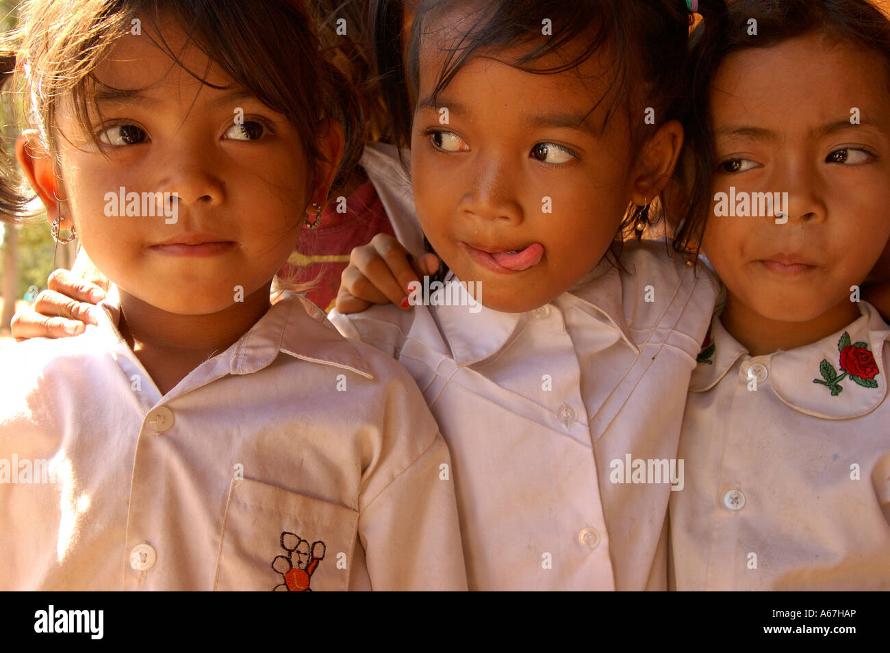 Khmer school children at the small Sras Srong school of Norkor Thom ...