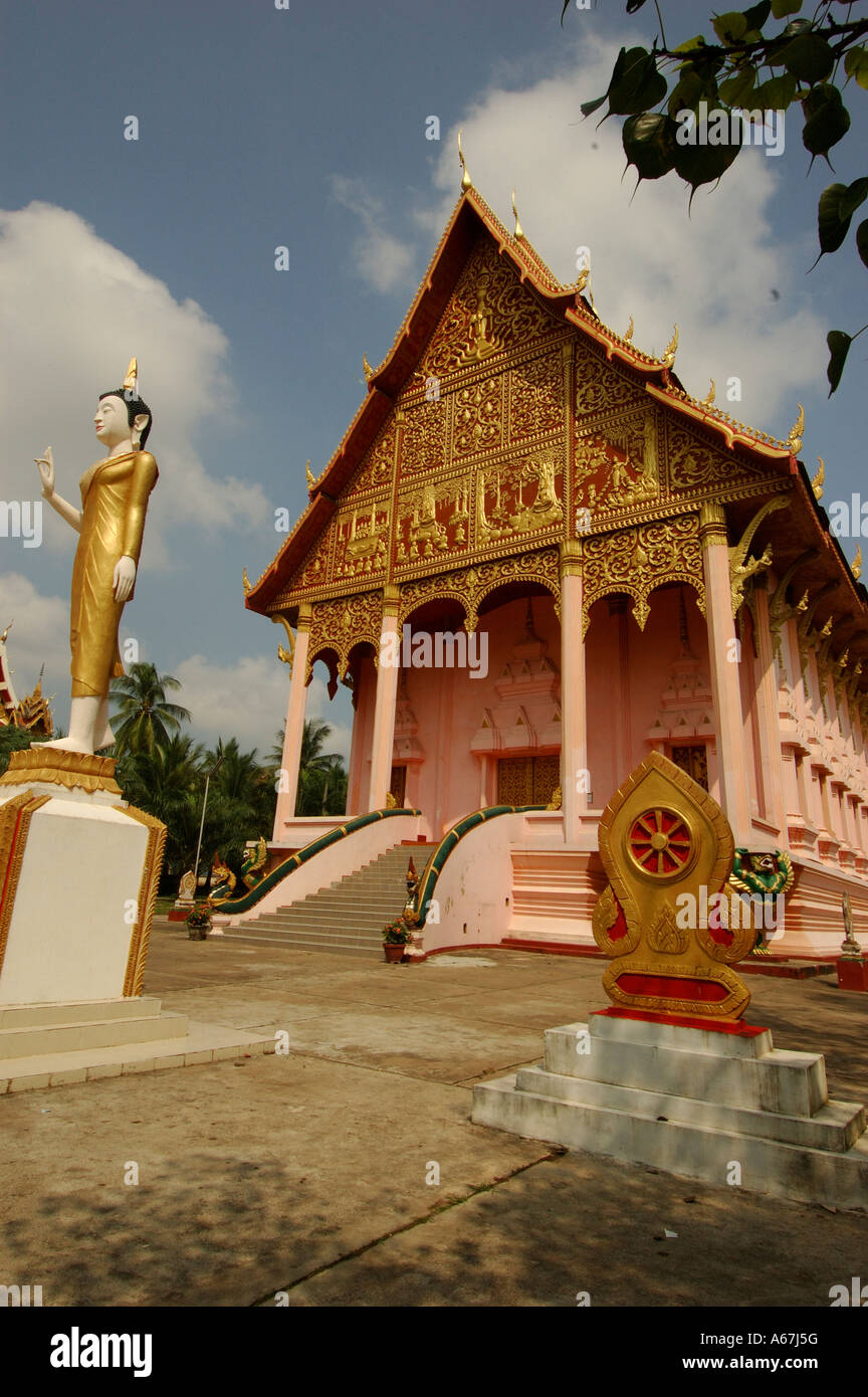 Buddhist shrine behind the Pha That Luang Temple, Ventiane, Laos (Lao ...
