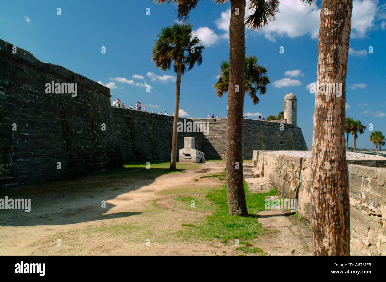 outside walls of Fort Castillo De San marcos Saint Augustine Florida ...