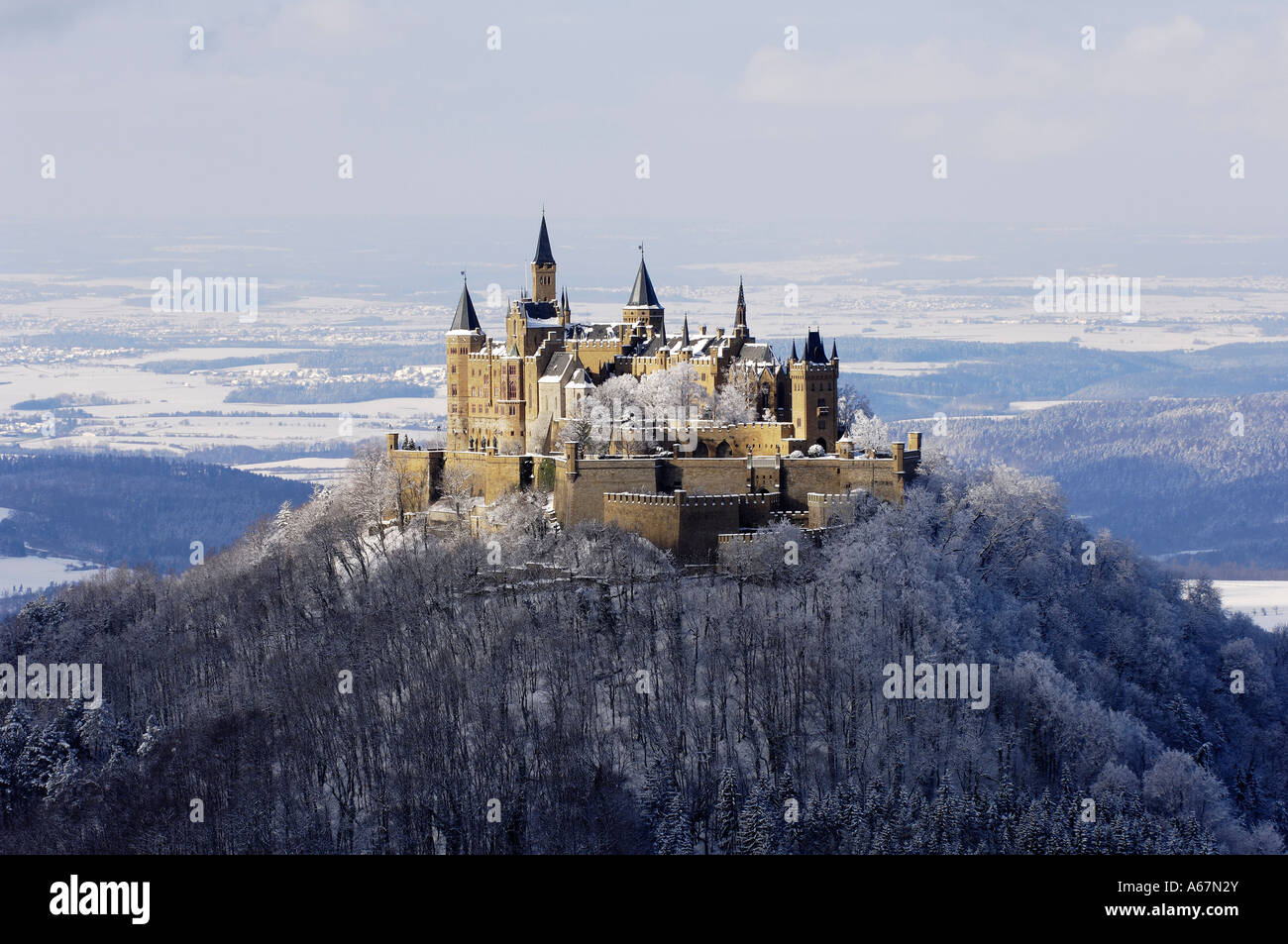 Hohenzollern Castle Snow High Resolution Stock Photography and Images ...