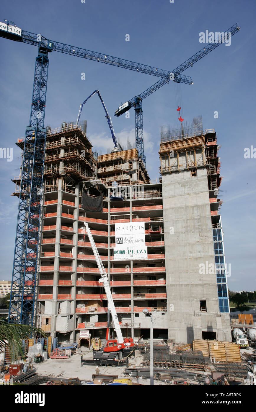 Miami Florida,Biscayne Boulevard,high rise skyscraper skyscrapers ...
