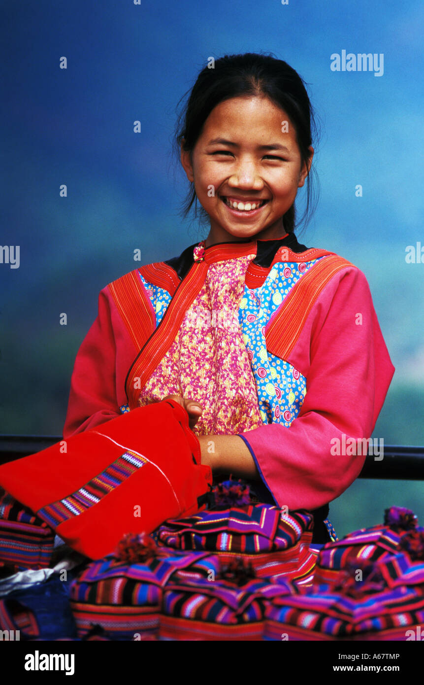 Lisu tribe women hi-res stock photography and images - Alamy