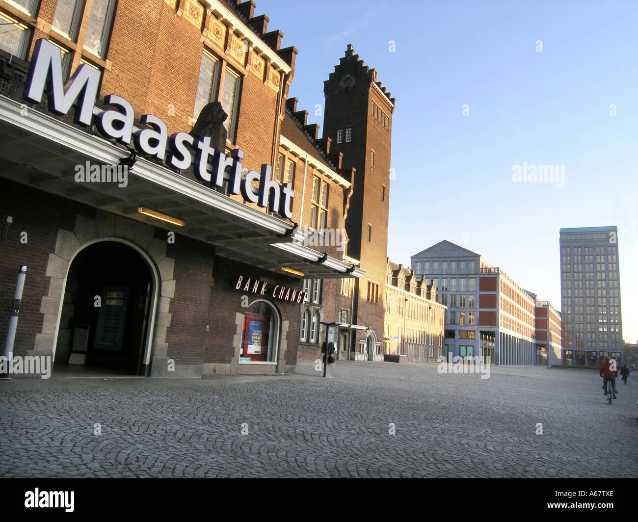 Maastricht railway station Netherlands Stock Photo - Alamy