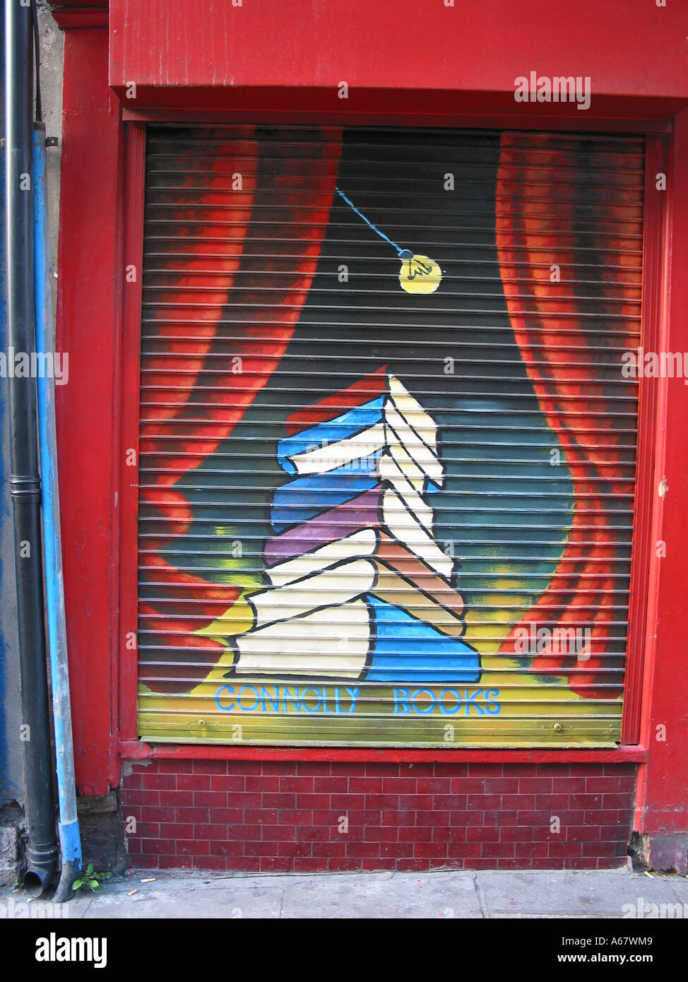 Shop window blinds Connolly book shop Dublin Stock Photo - Alamy