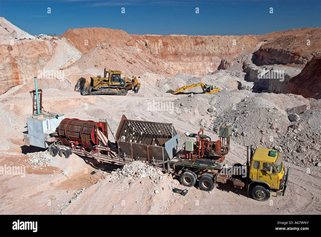 Mining vehicles hi-res stock photography and images - Alamy