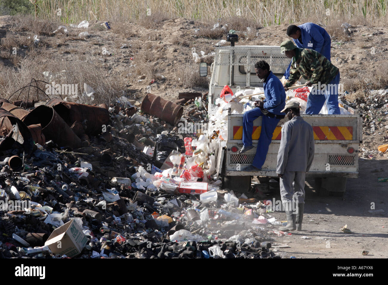 Garbage being dumped hi-res stock photography and images - Alamy