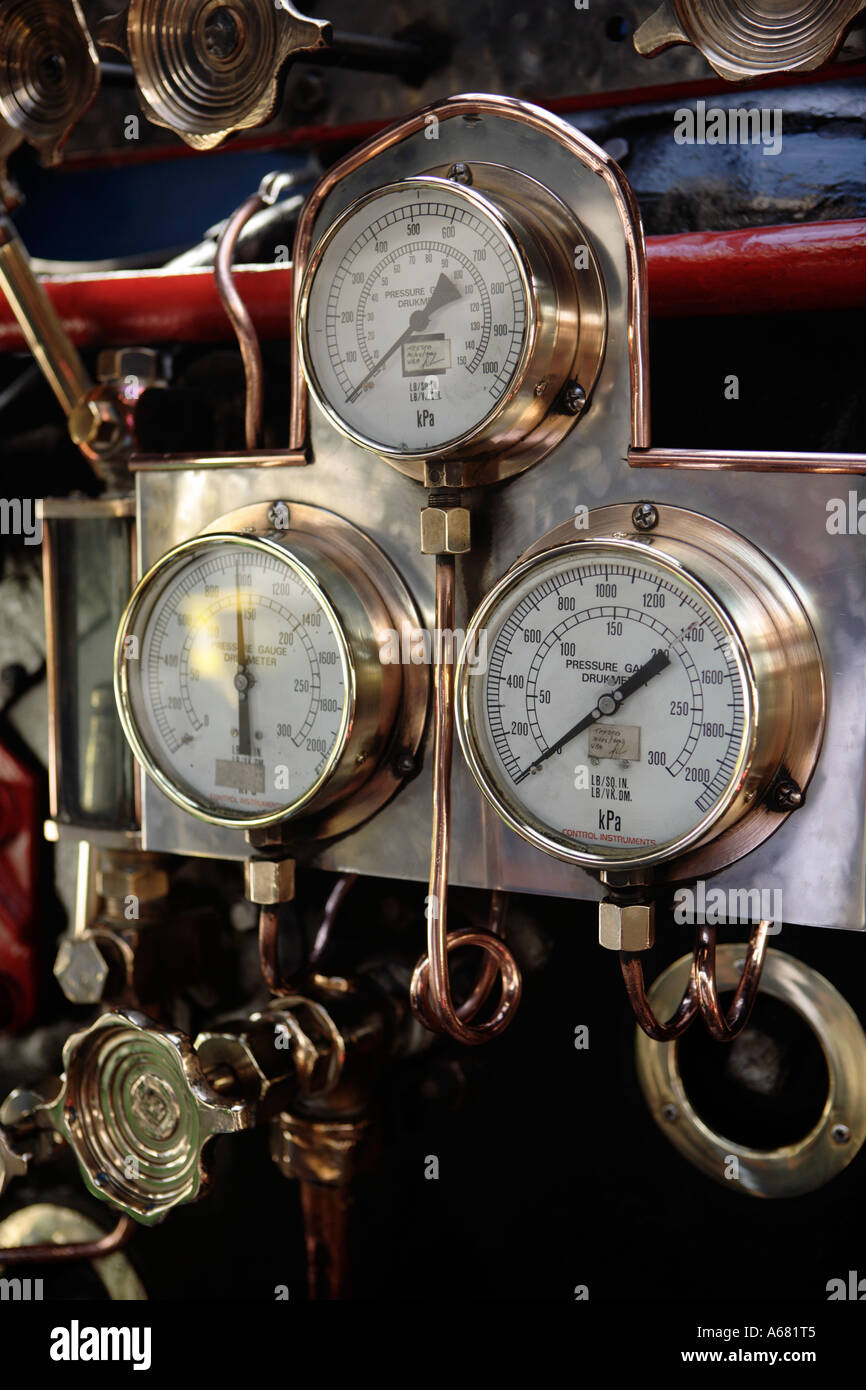 Old steam train pressure gauges hi-res stock photography and images - Alamy