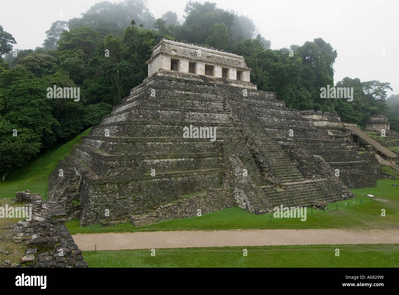 Templo de las Inscriptiones, temple of the inscriptions, Maya ...