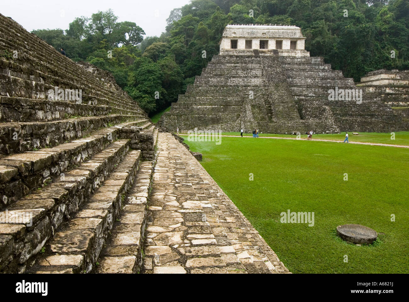 Templo de las Inscriptiones, temple of the inscriptions, Maya ...