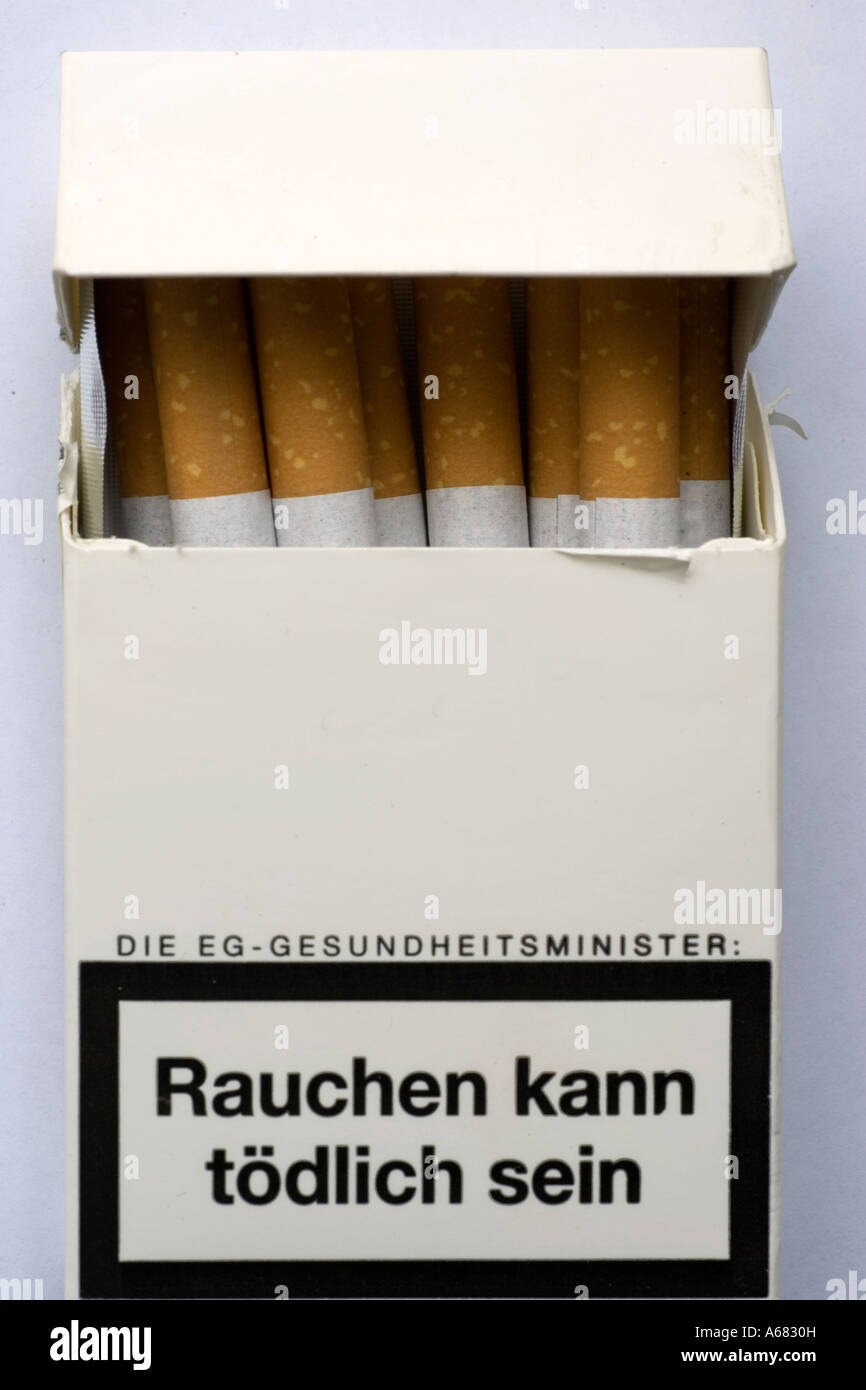 Cigarette packet health warning hi-res stock photography and images - Alamy