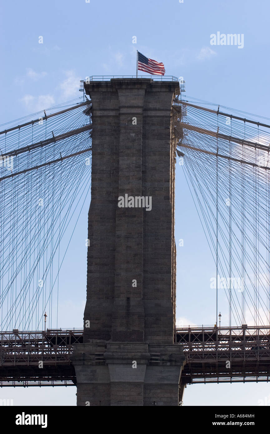 Brooklyn Bridge pillar and American flag Stock Photo - Alamy