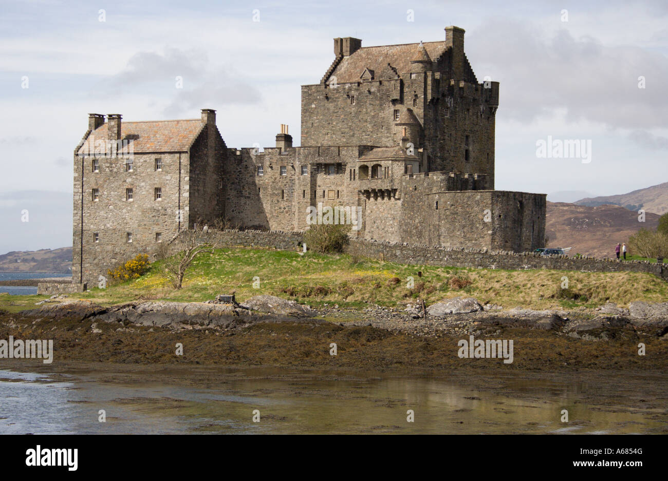 Eilean Donan Castle in Wester Ross Stock Photo - Alamy