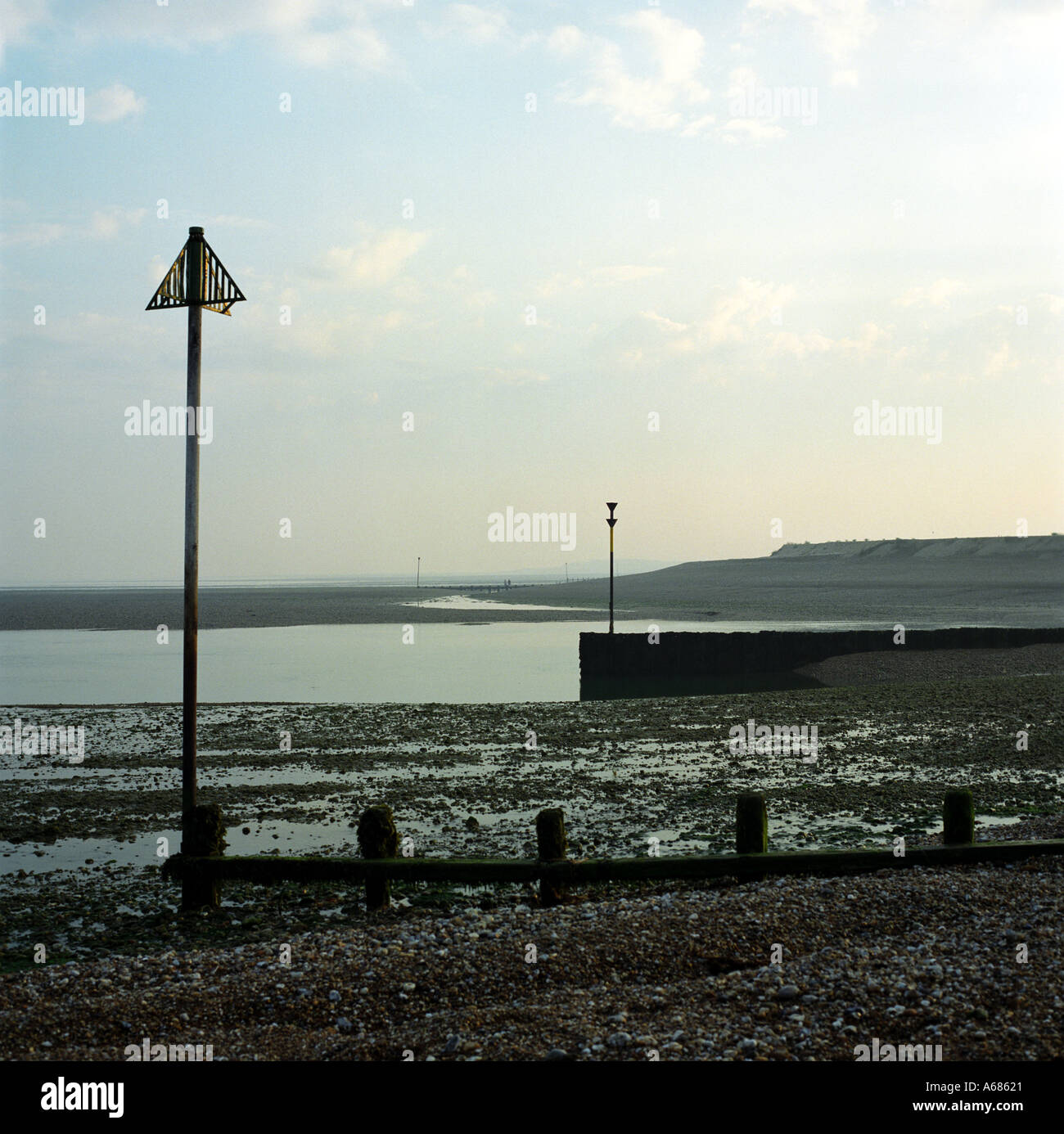 Pagham sea hi-res stock photography and images - Alamy