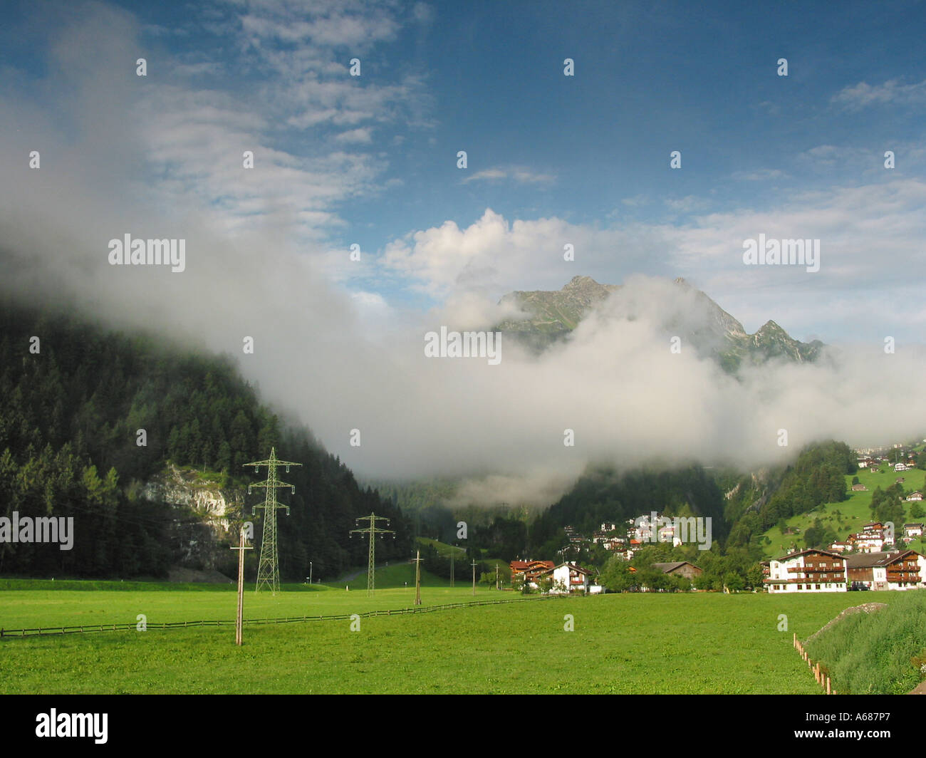 View southward from Mayrhofen towards Finkenberg and Ahorn mountains ...
