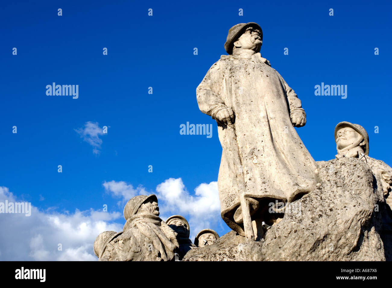 Georges clemenceau statue hi-res stock photography and images - Alamy