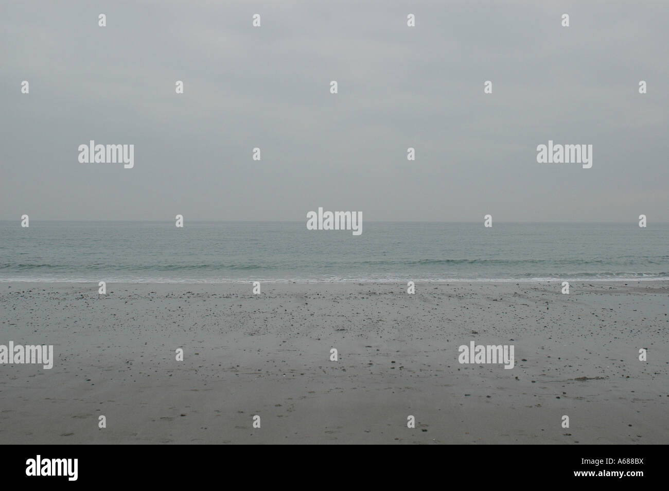 A neutral gray color photo of the Atlantic Ocean Stock Photo - Alamy