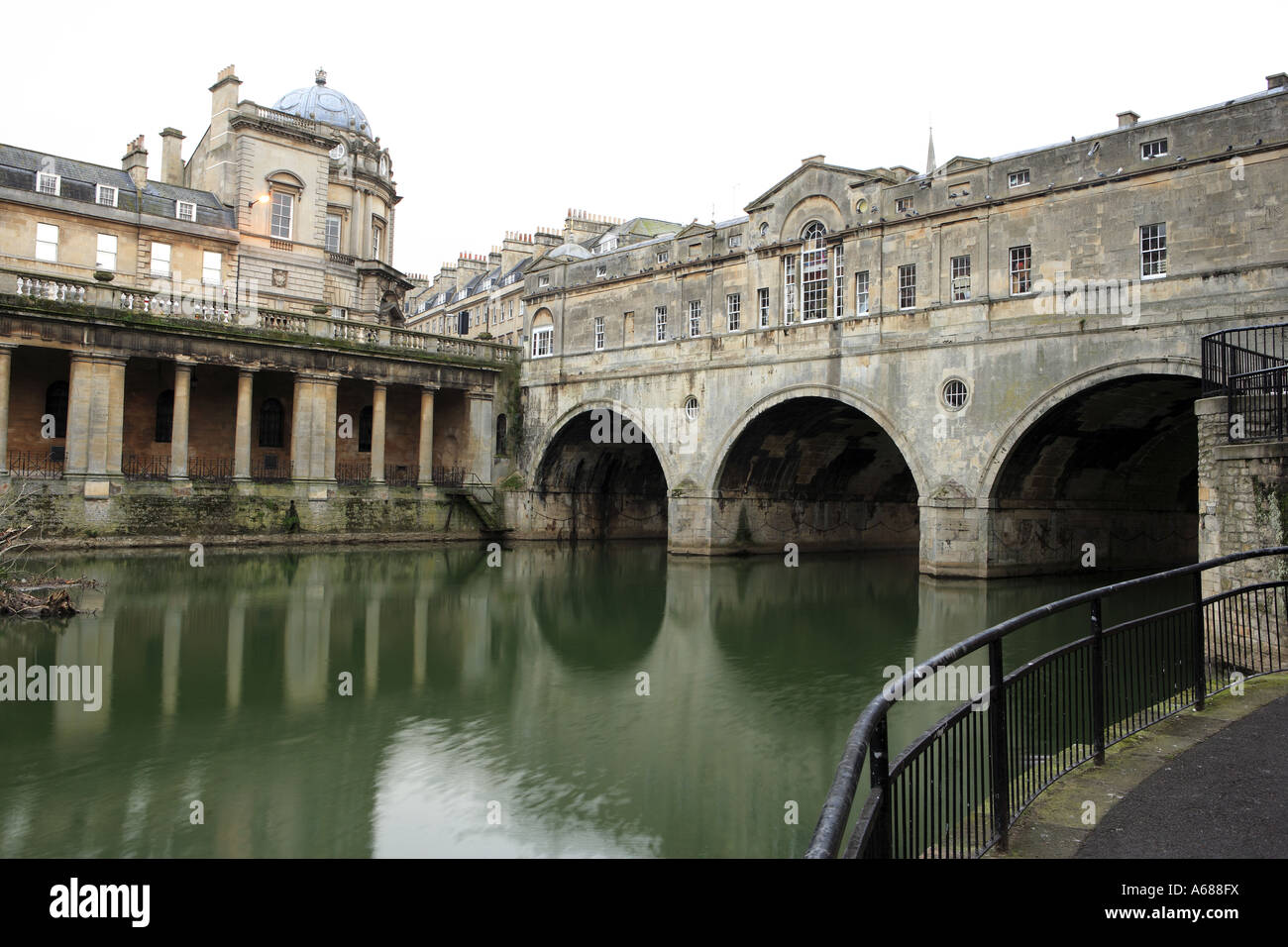 Pulteney Bridge in Bath England Stock Photo - Alamy