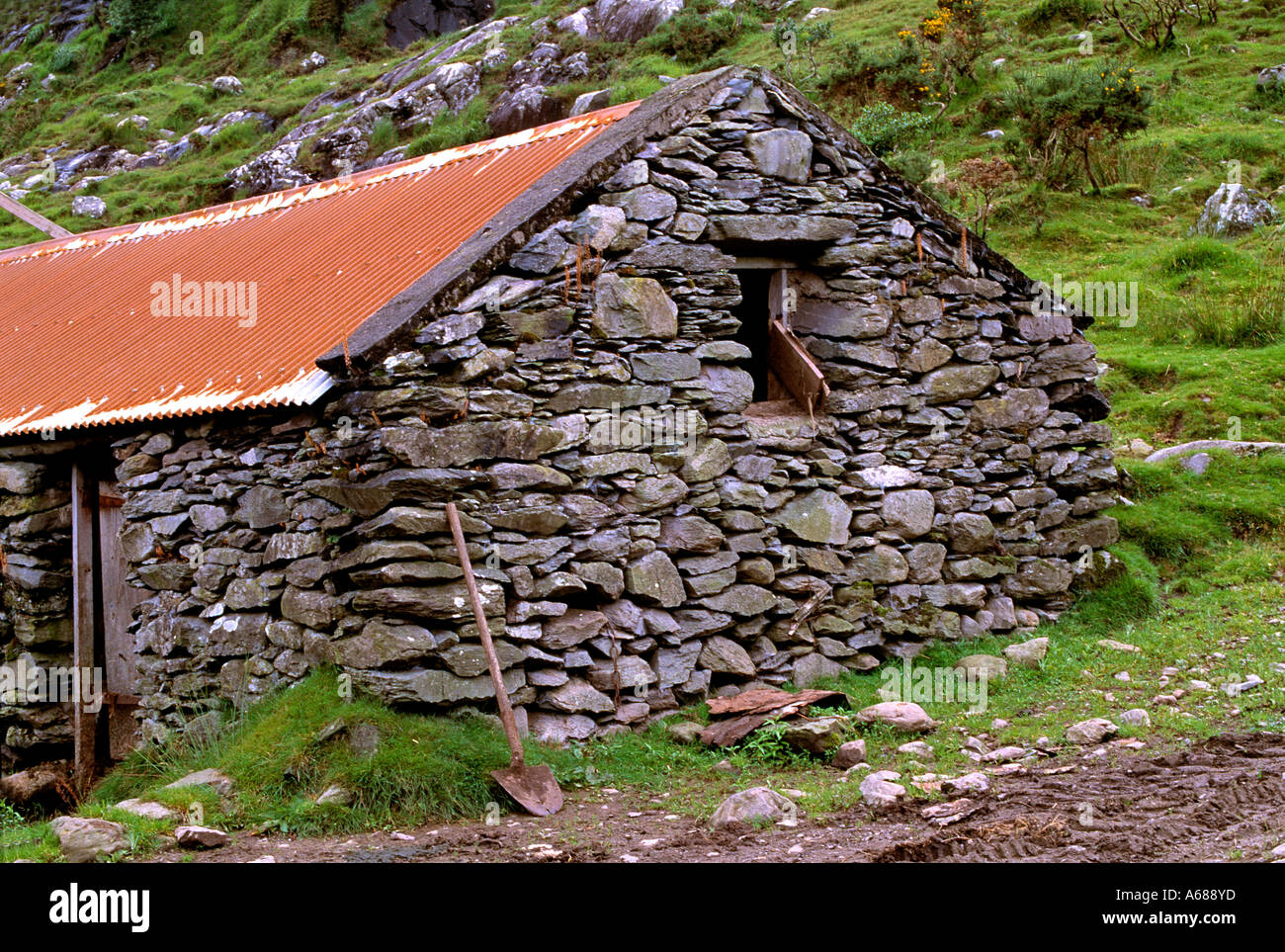 old ruined farm house built of stone falling into disrepair Stock Photo - Alamy