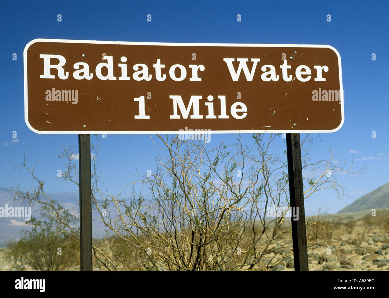 RADIATOR WATER SIGN DEATH VALLEY CALIFORNIA Stock Photo - Alamy