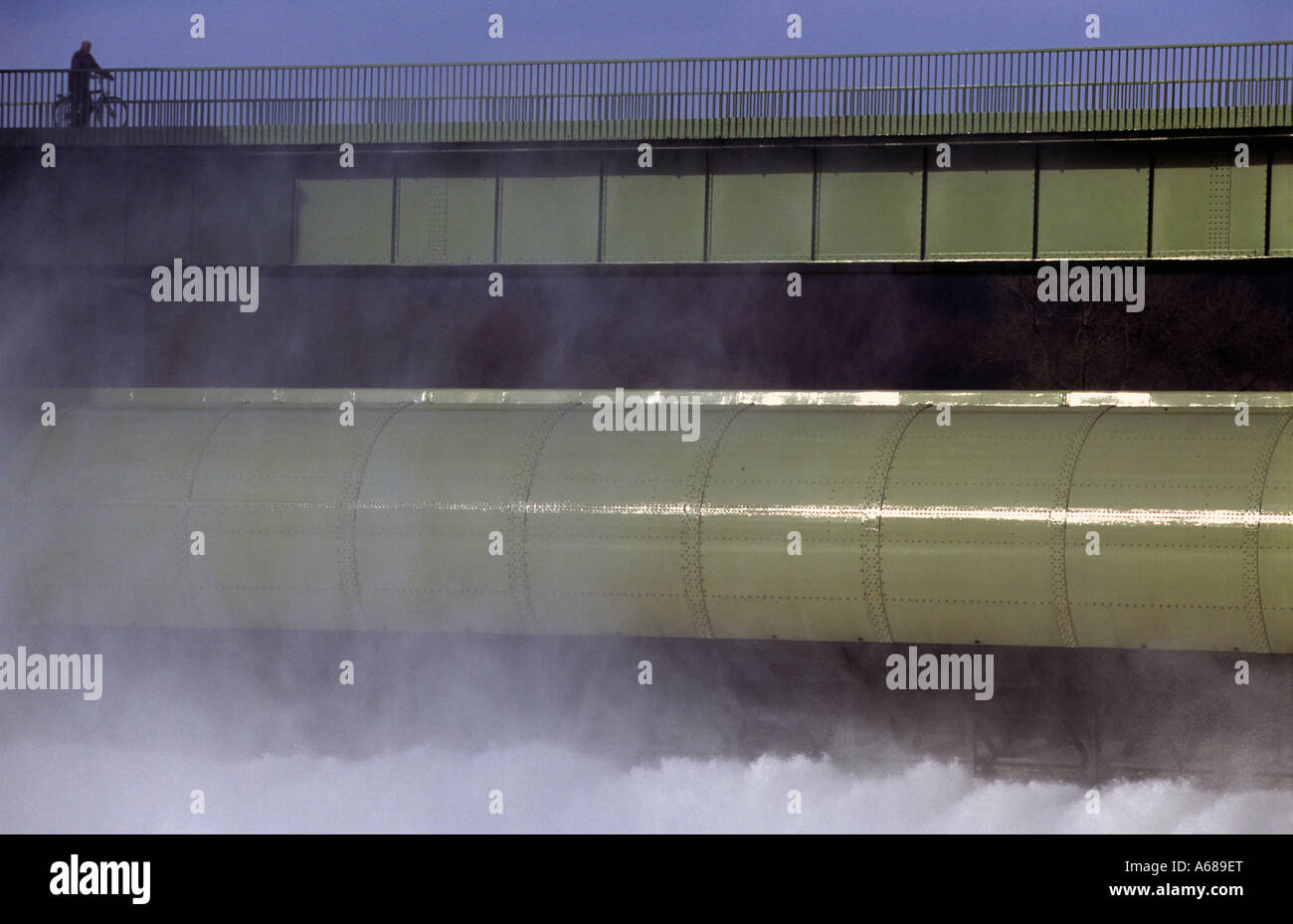 Baldeney hydro-electric power station on the Ruhr river near Essen ...