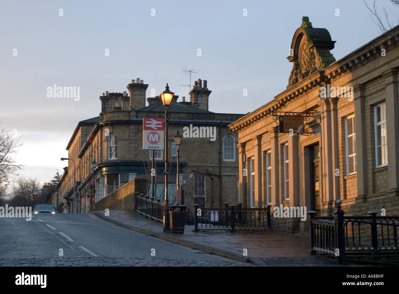 Shipley college hi-res stock photography and images - Alamy