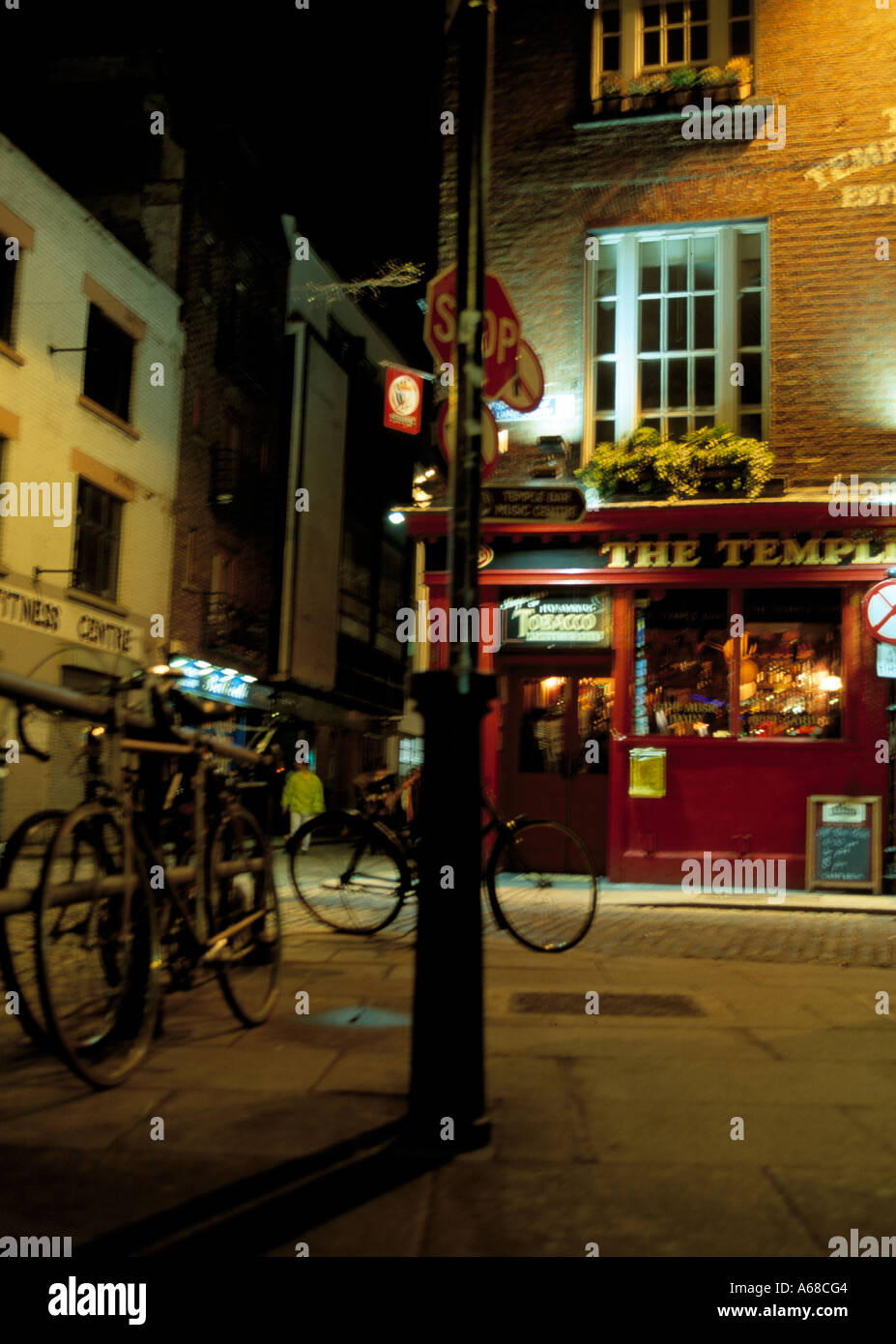 irelands capital city pedestrian street area Stock Photo - Alamy