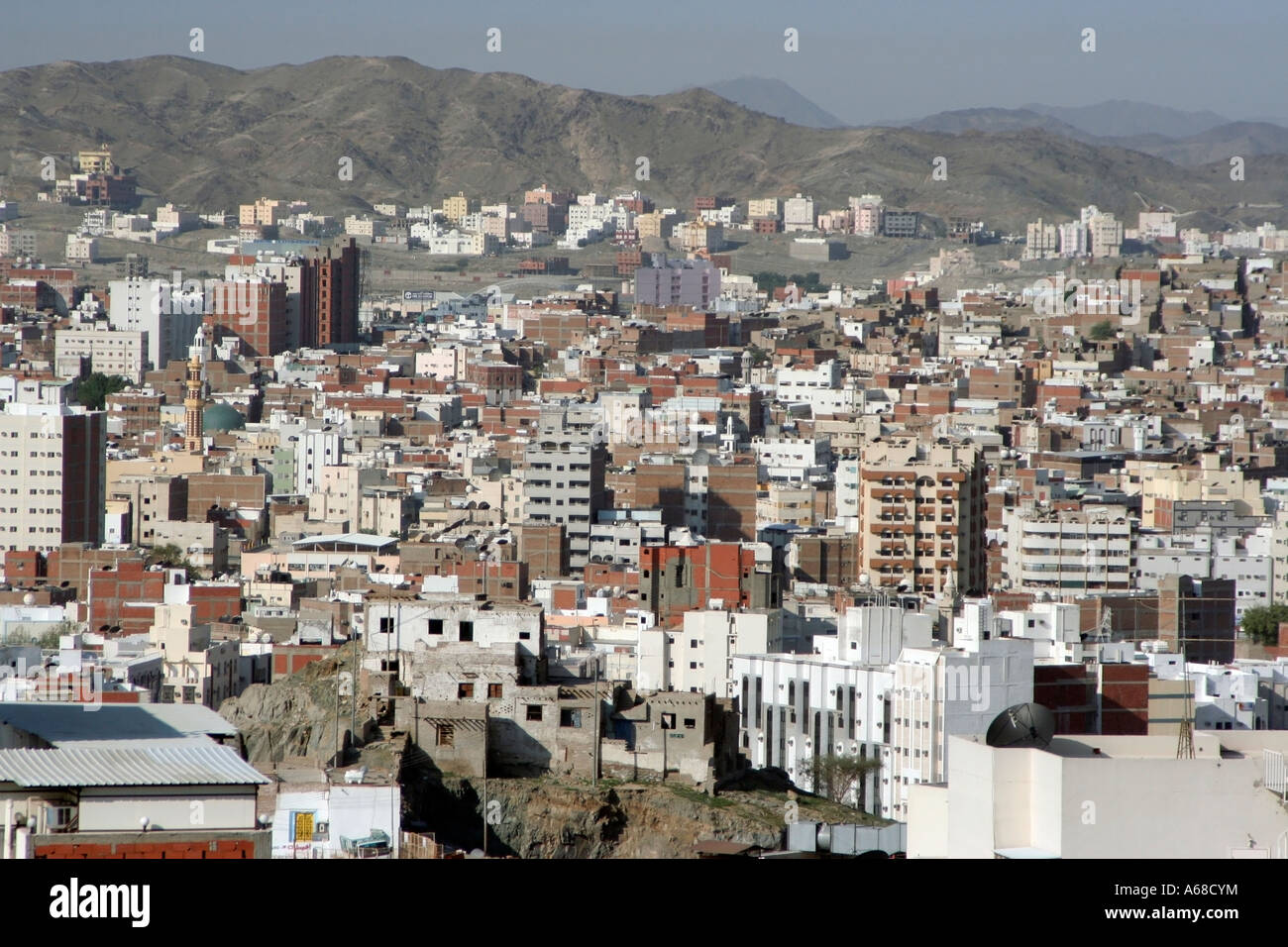 Modern and old buildings in the holy city of Mecca Stock Photo - Alamy