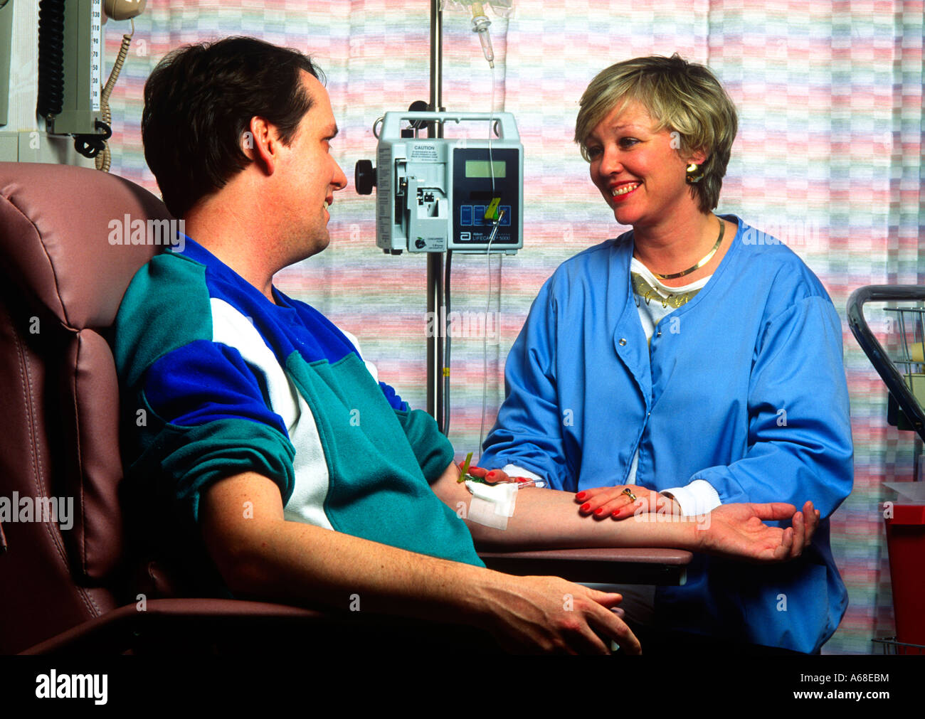 Chemotherapy treatment hi-res stock photography and images - Alamy