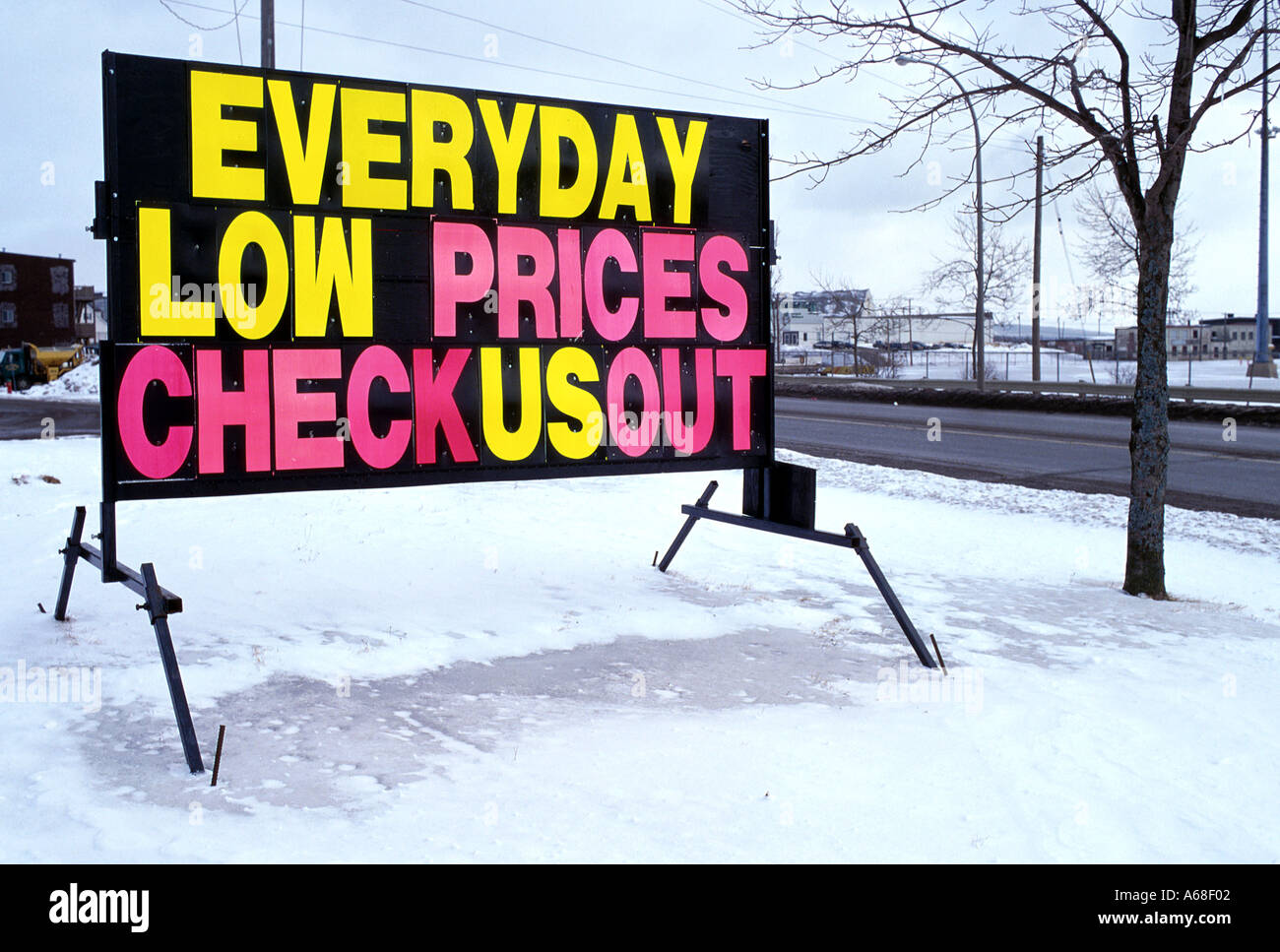 Advertising price roadside sign Stock Photo - Alamy