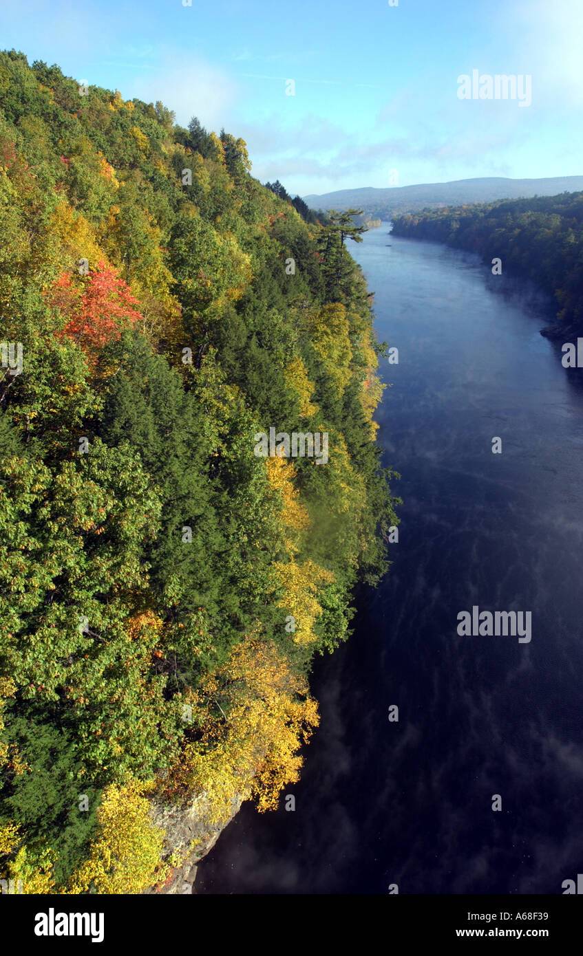 Fall in river hi-res stock photography and images - Alamy