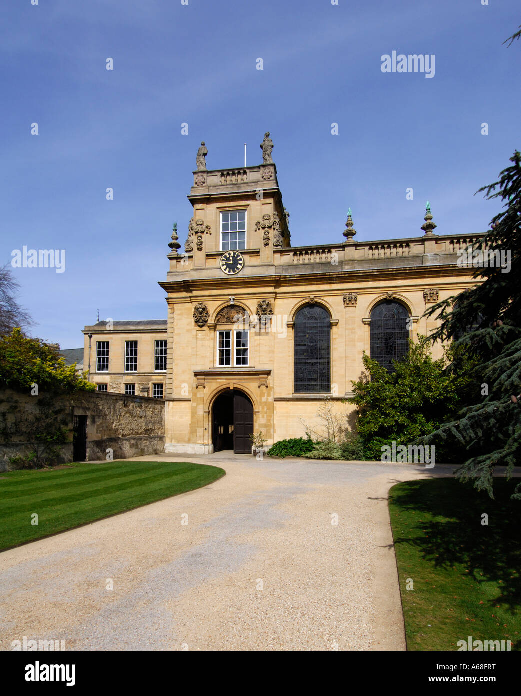 Trinity College Oxford Front Quadrangle and Trinity Tower Stock Photo ...