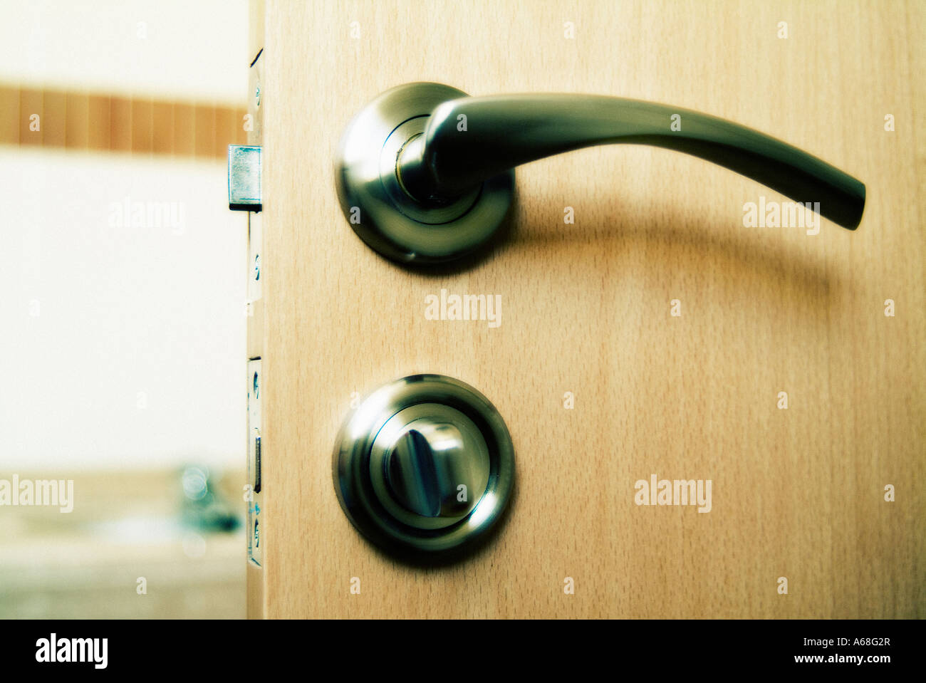 Close up of a opened door's handle Stock Photo - Alamy