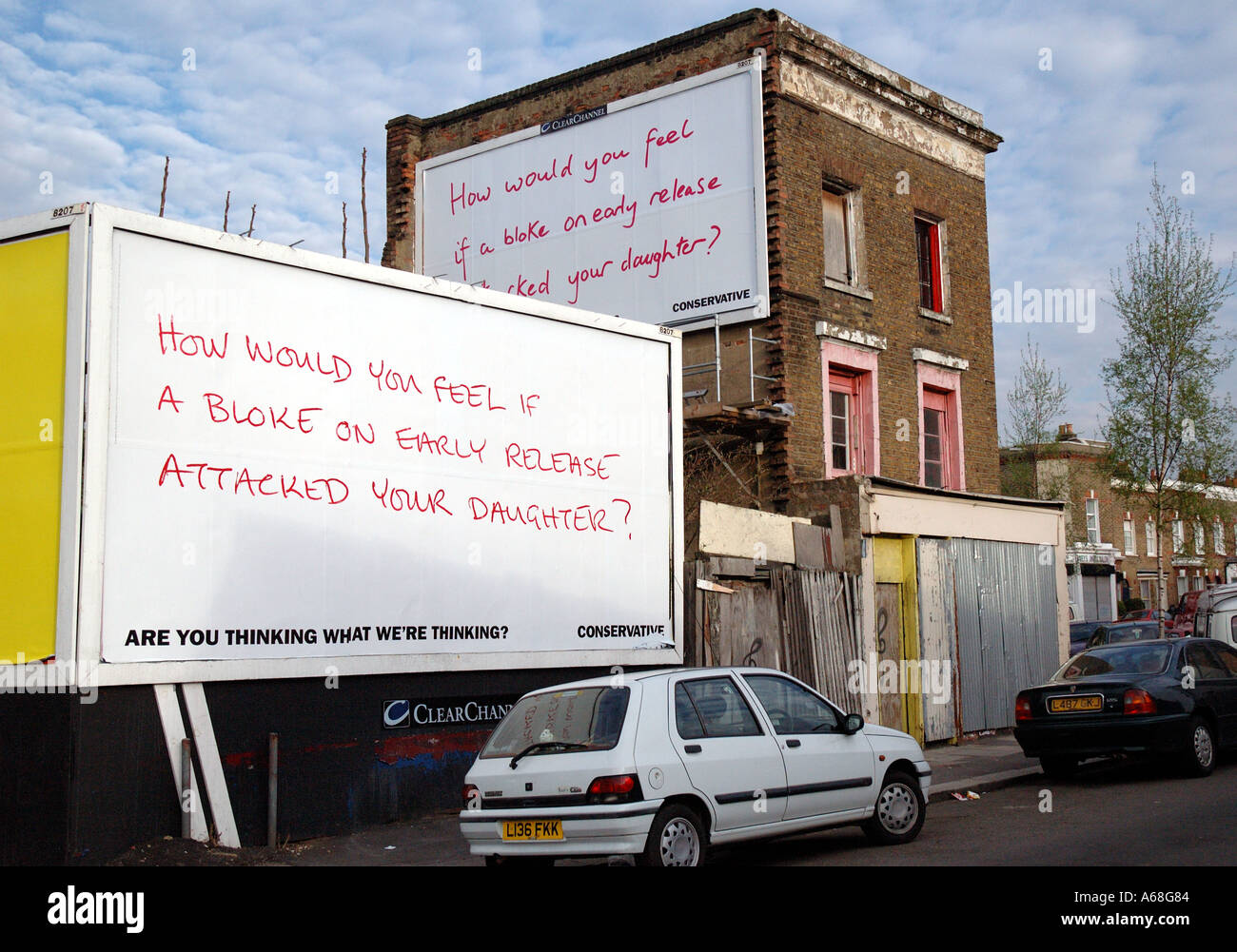 Conservative party campaign posters hi-res stock photography and images ...