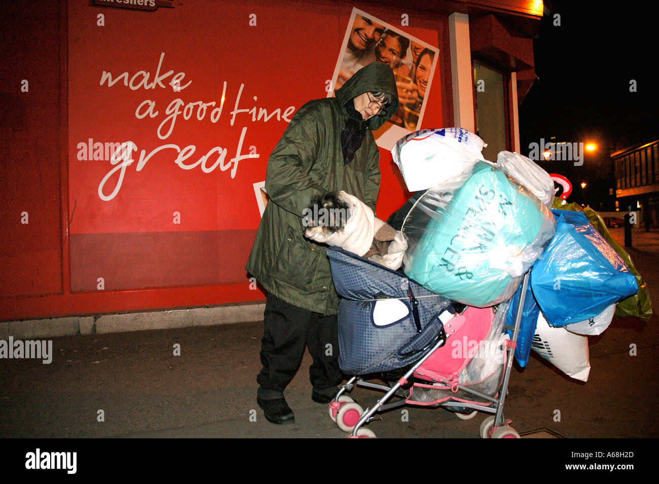 Threshers off licence hi-res stock photography and images - Alamy