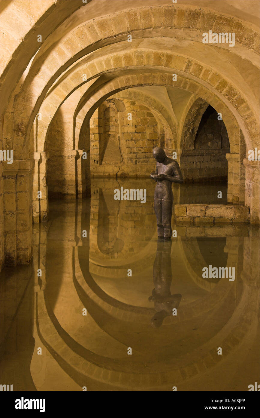 [Winchester Cathedral], [Antony Gormley] "Sound II" sculpture, metal ...