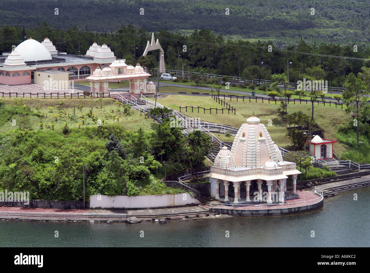 hindu temple of sacred lake of Grand Bassin Stock Photo - Alamy
