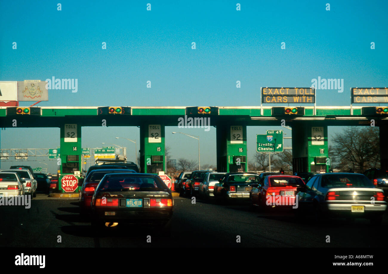 Commuter traffic at a toll booth Philadelphia PA Stock Photo - Alamy