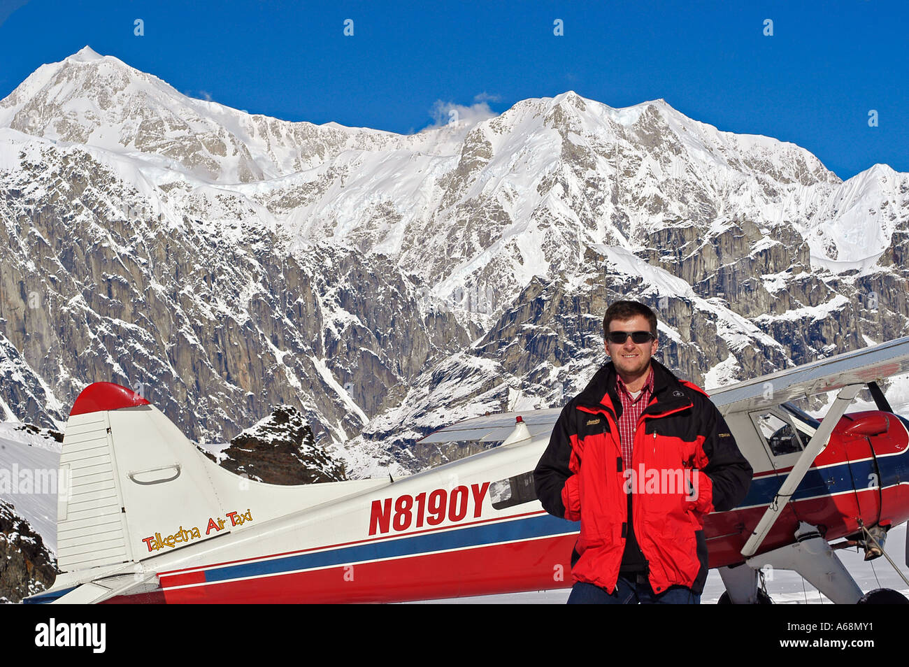 Alaskan flying expedition hi-res stock photography and images - Alamy
